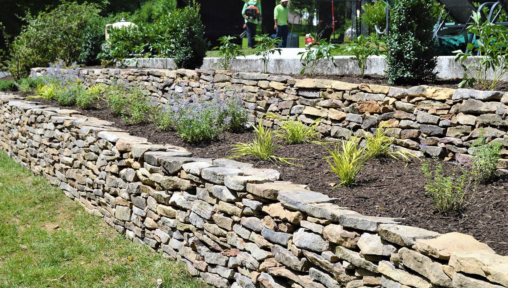 Retaining Wall Materials Comparison: Which One Is Right for Your Yard ...