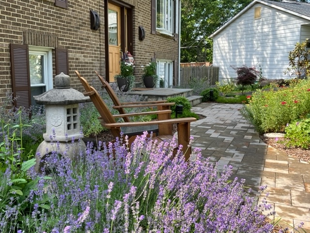 7 Front Walkway Ideas To Make Your Home More Welcoming